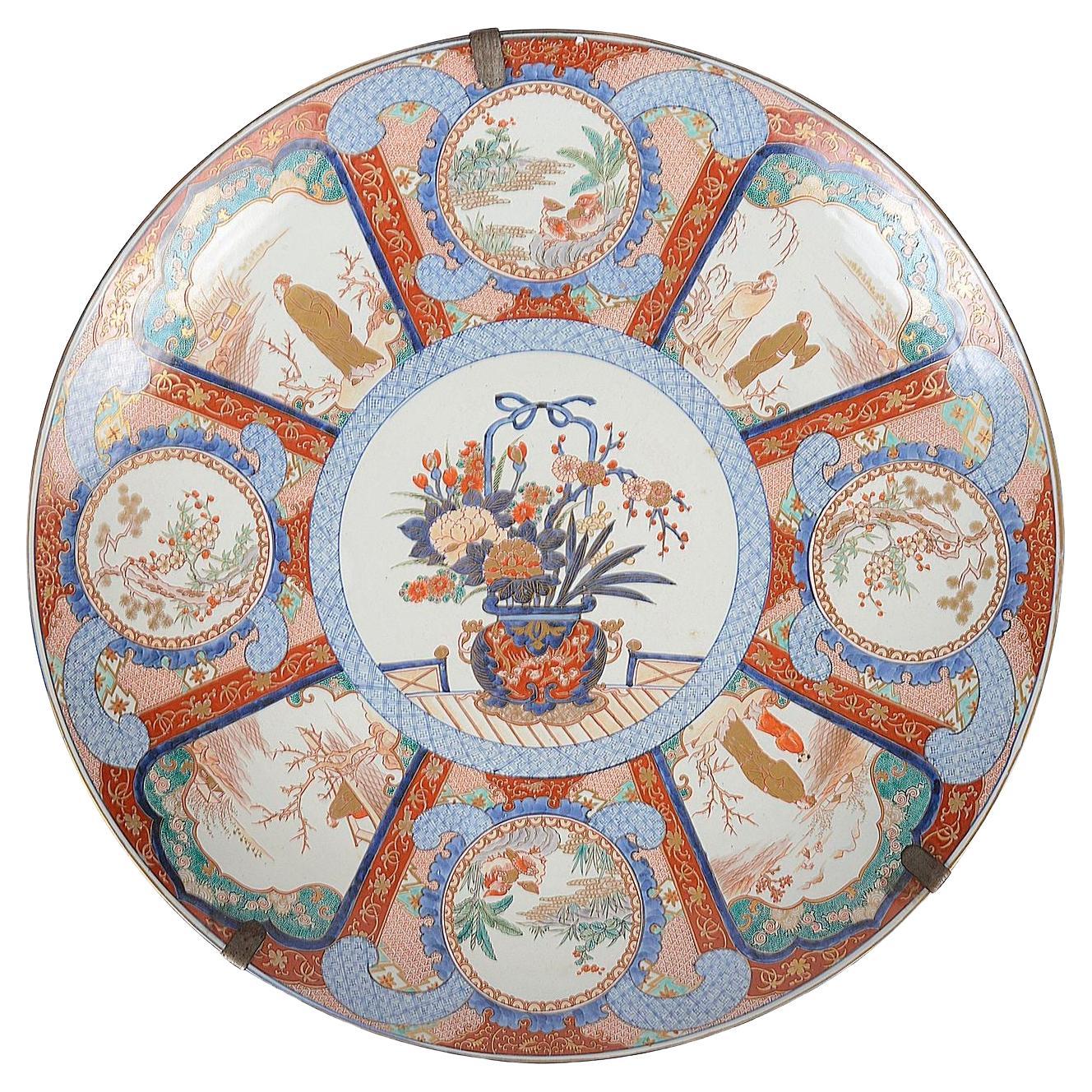 19th Century Imari charger, 61cm (24") diameter For Sale at 1stDibs