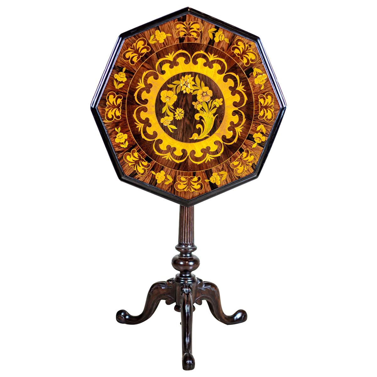 19th Century Victorian Burr Walnut Inlaid Loo Table at 1stDibs