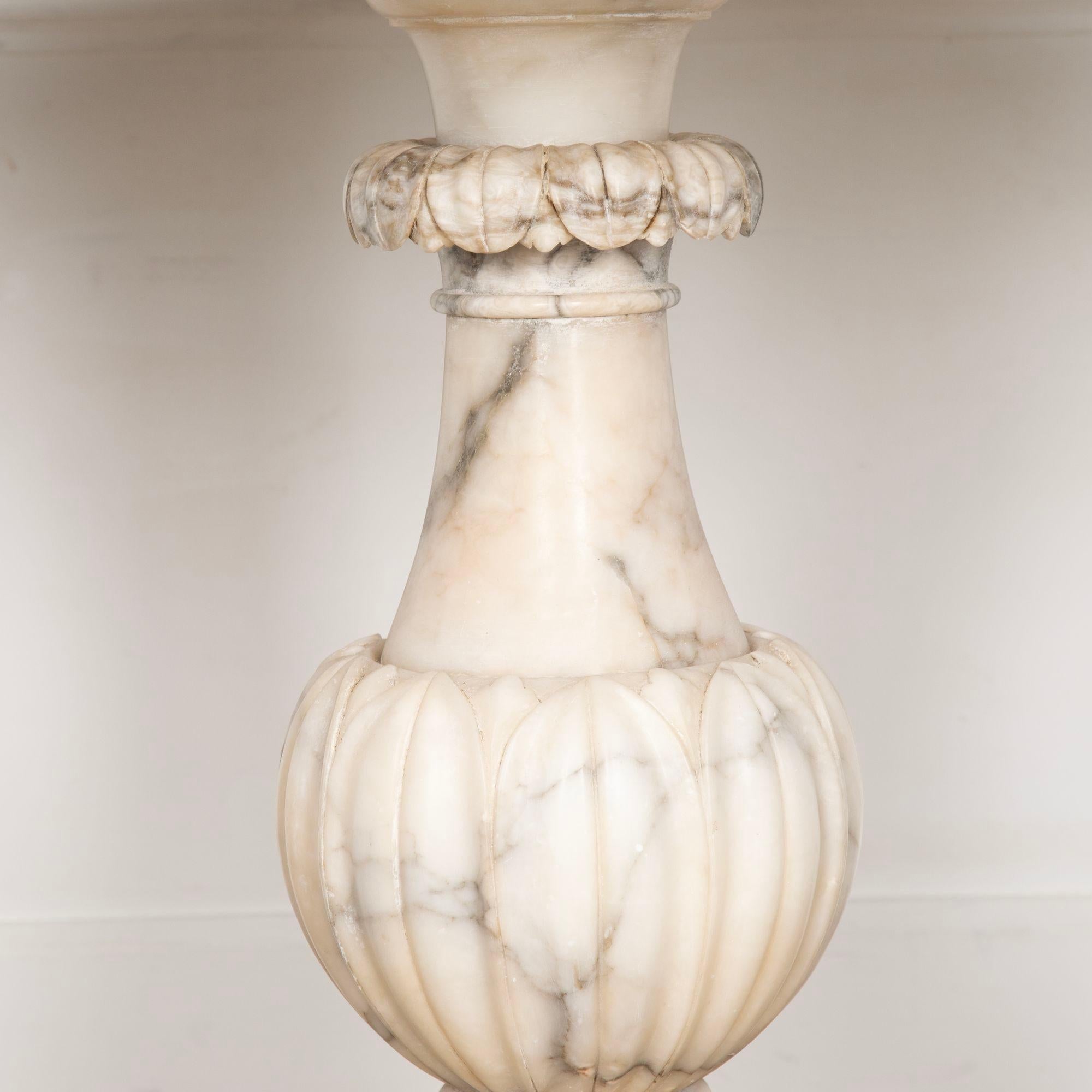 19th Century Italian Alabaster Centre Table For Sale at 1stDibs