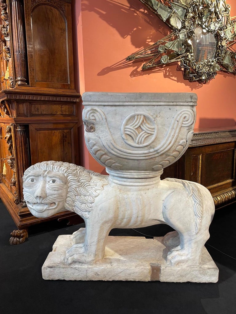 19th Century Italian Lion in Carrara Marble Supporting a Byzantine ...