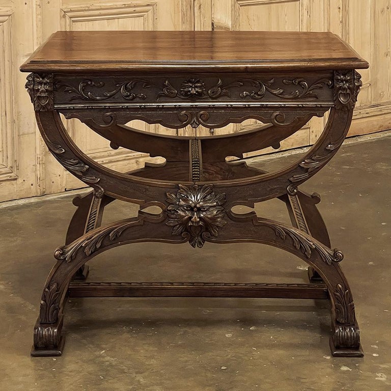 19th Century Italian Renaissance End Table For Sale at 1stDibs