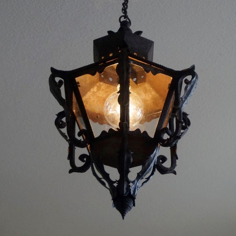 Große französische, handgeschmiedete, elektrifizierte Straßenlaterne ...