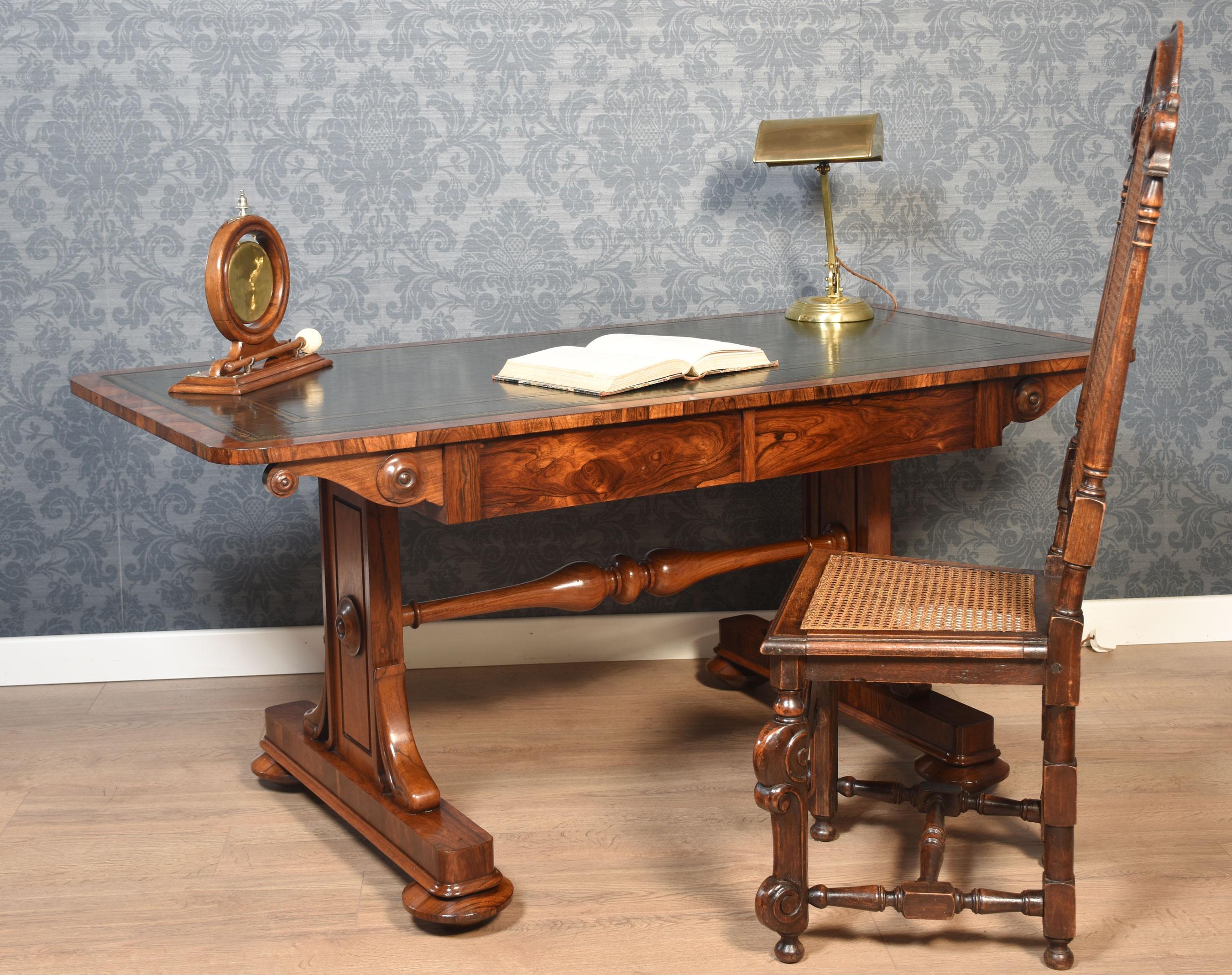 19th Century llibrary table For Sale at 1stDibs