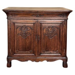 Vintage French Louis XIV Oak Buffet at 1stDibs