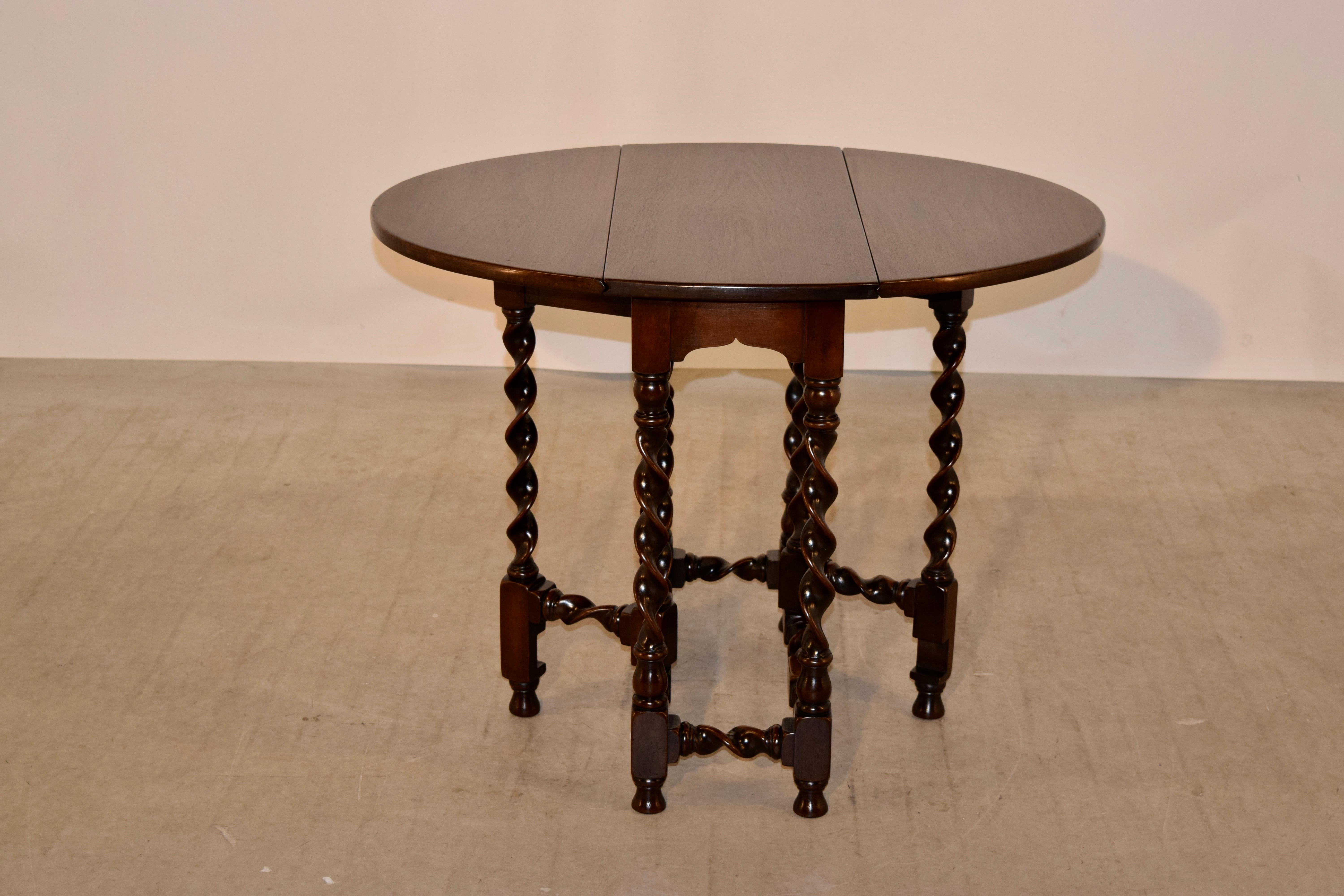 19th Century Mahogany Gate Leg Table at 1stDibs