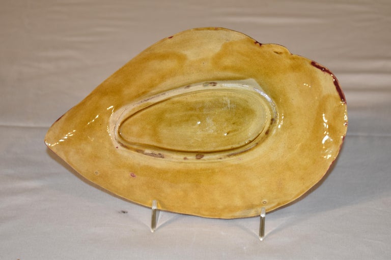 19th Century Majolica Leaf Dish For Sale at 1stDibs