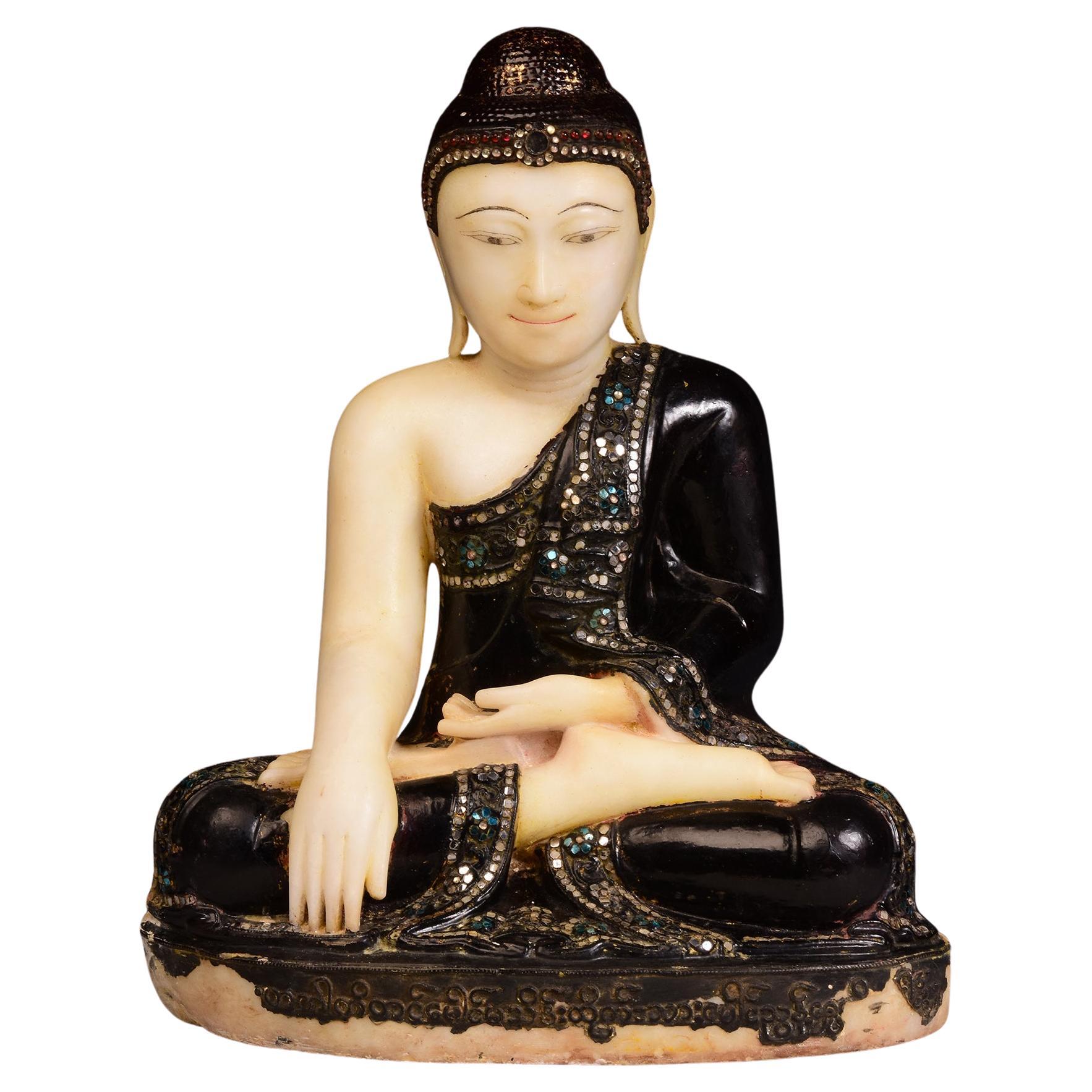 19th Century, Mandalay, Antique Burmese Alabaster Marble Seated Buddha Statue For Sale at 1stDibs