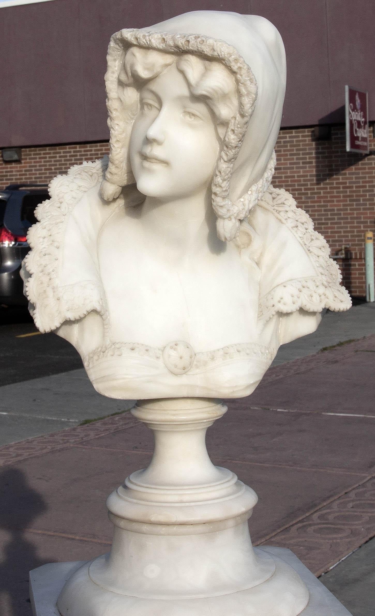 19th Century Marble Bust with Pedestal For Sale at 1stDibs