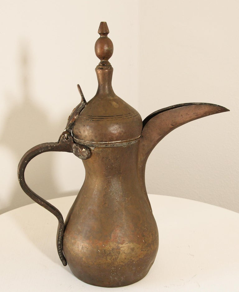 19th Century Middle Eastern Dallah Arabic Coffee Pot For Sale at 1stDibs