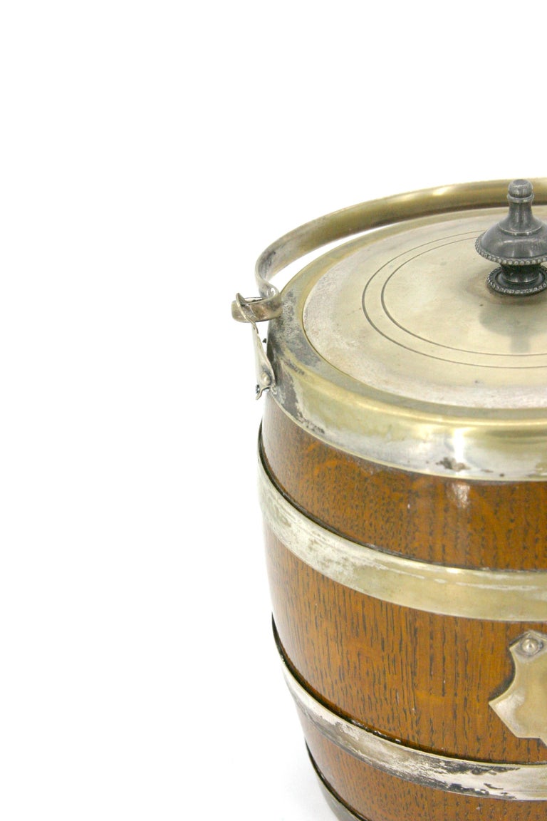 19th Century Oak/Ceramic Ice Bucket For Sale at 1stDibs