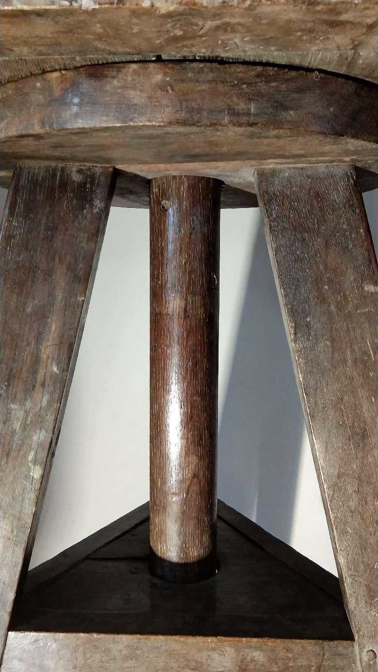 19th Century Oak Sculptor's Table, Pedestal with Rotating Platform at ...