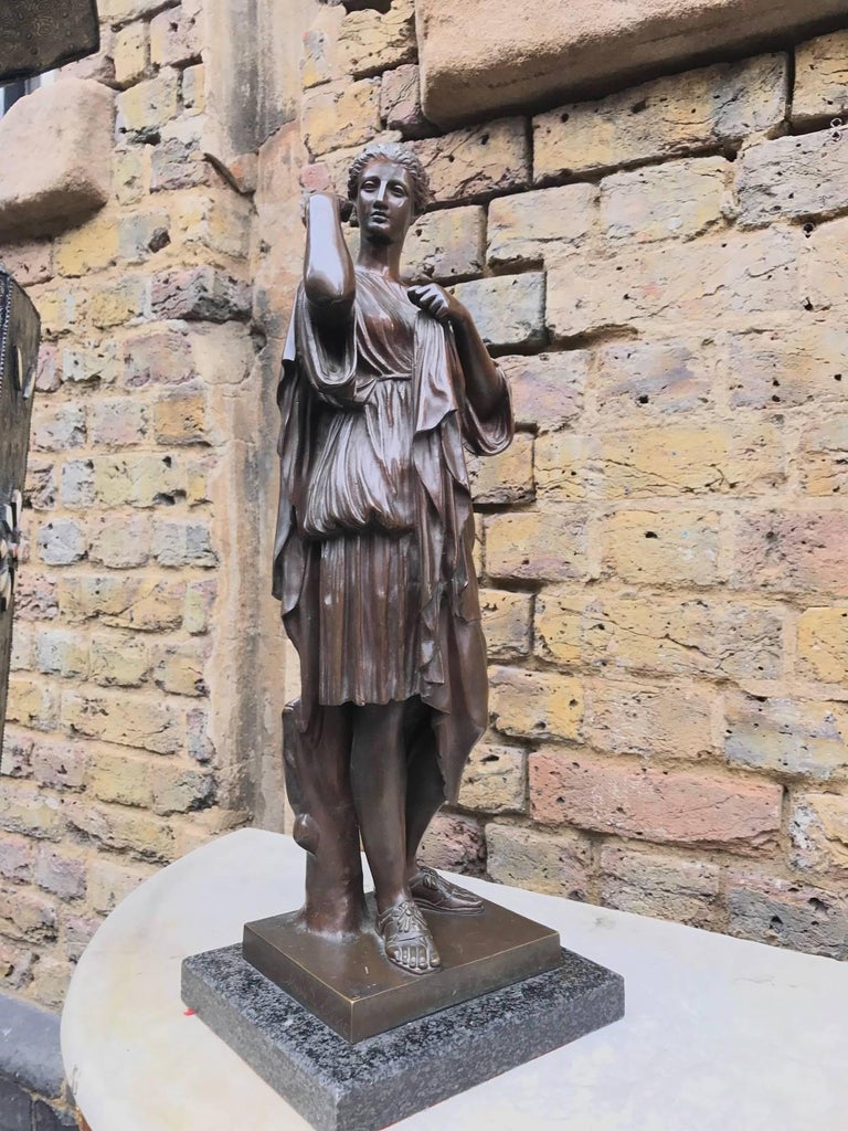 19th Century of a Bonze Roman Goddess For Sale at 1stDibs