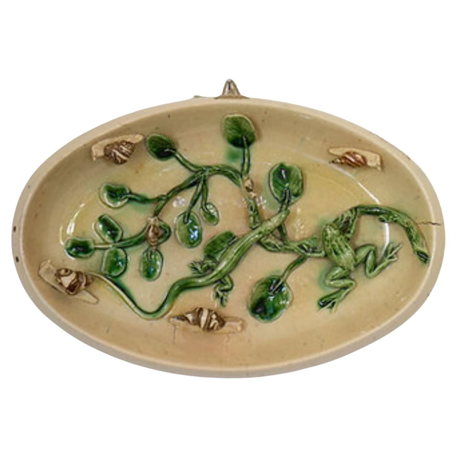 French Palissy Ware Fish Plate, circa 1890 For Sale at 1stDibs