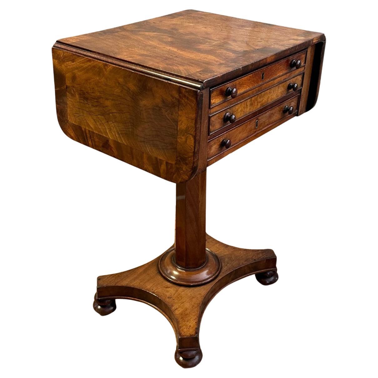 19th Century Pembroke table For Sale at 1stDibs