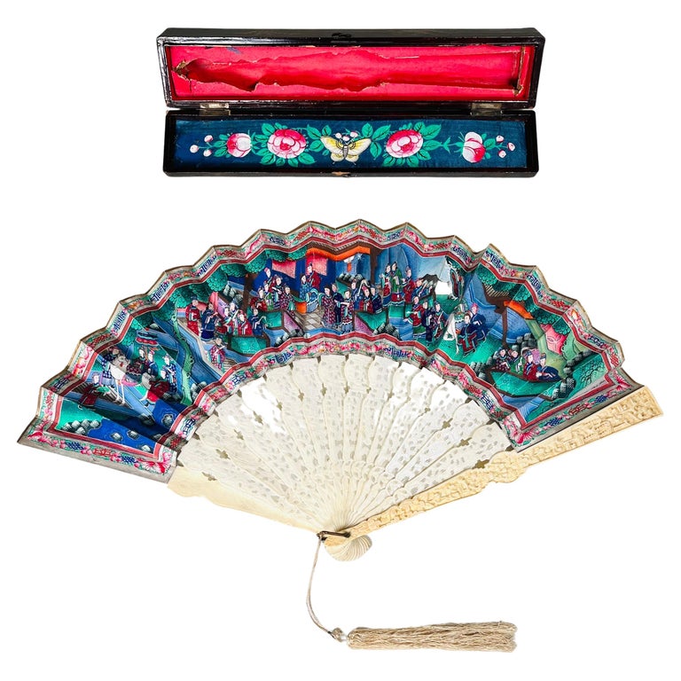 19th Century Qing Dynasty Chinese Telescopic Canton Fan with Carved ...