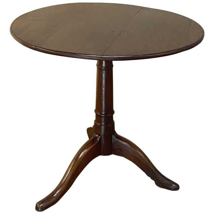 Pie Crust Edge English Tea Table, circa Early 19th Century at 1stDibs
