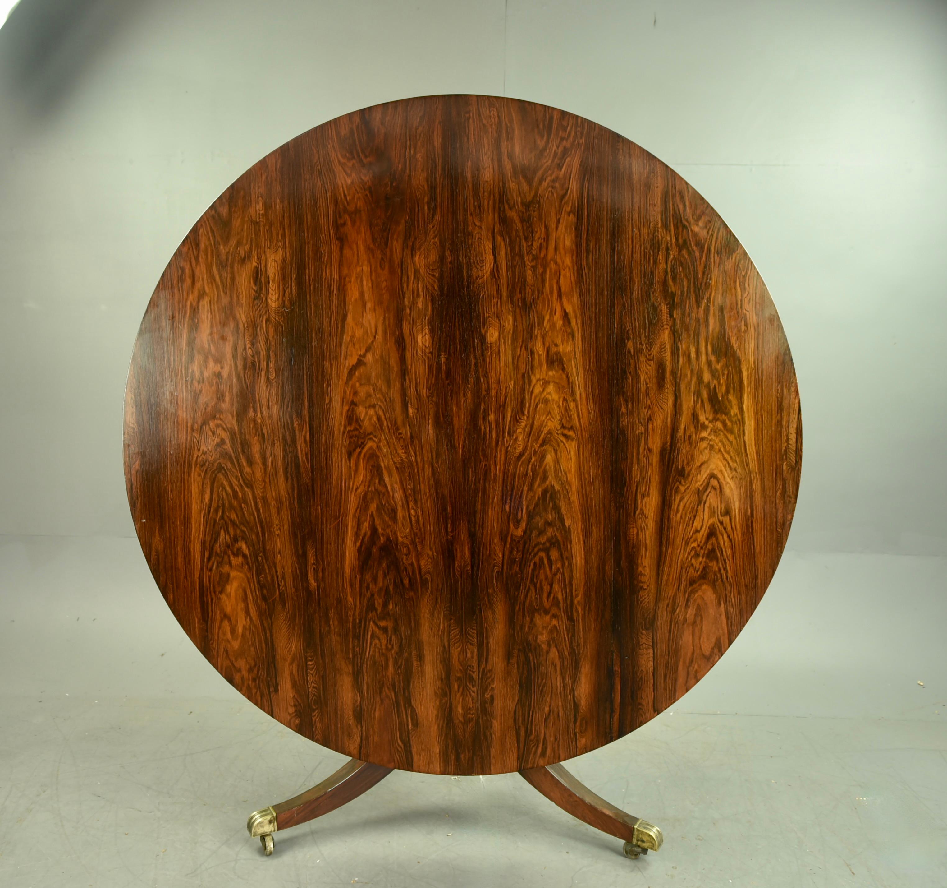 19th century Regency Rosewood dining table For Sale at 1stDibs