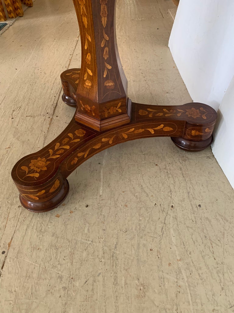 19th Century Rococo Marquetry Round Pedestal Table at 1stDibs
