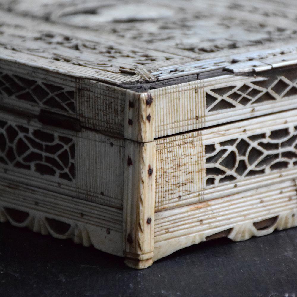 19th Century Russian Archangel Carved Whalebone Box For Sale at 1stDibs