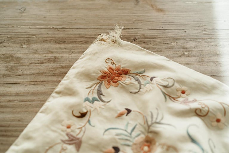 19th Century Silk Embroidered French Throw/Cloth For Sale at 1stDibs