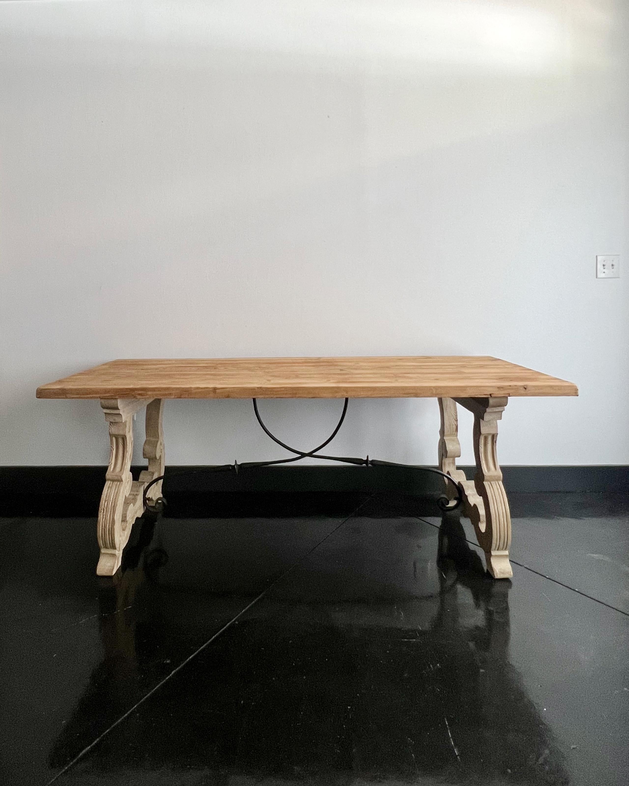 19th Century Spanish Dining Table For Sale at 1stDibs
