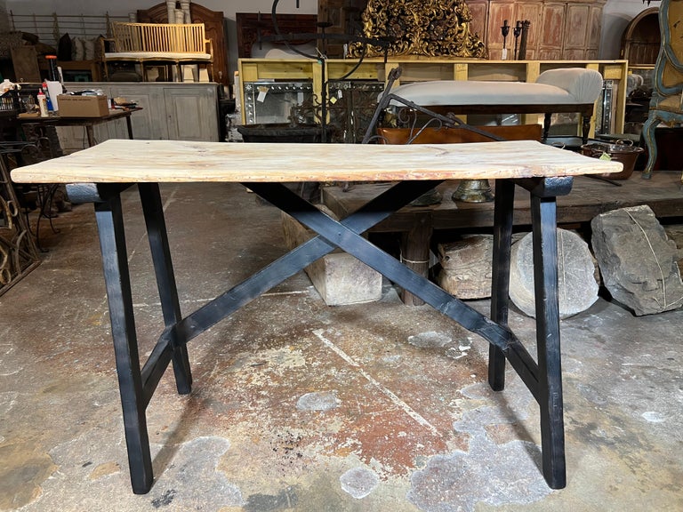 19th Century Spanish Rustic Console Table For Sale at 1stDibs