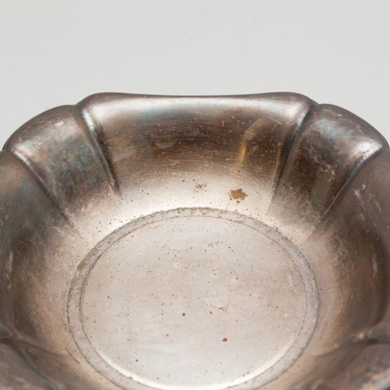 19th Century Spanish Traditional Metal Plate For Sale at 1stDibs