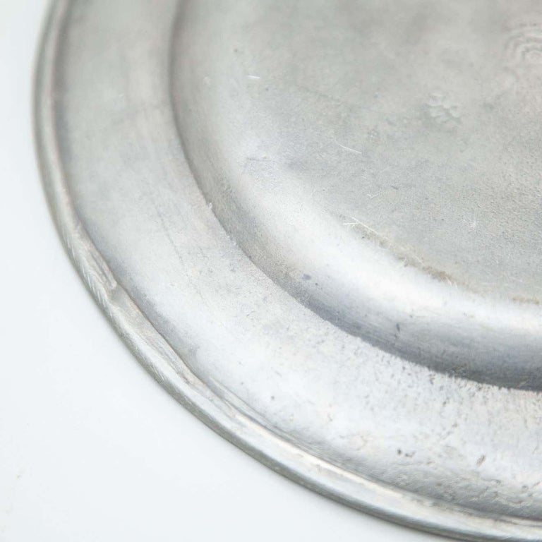 19th Century Spanish Traditional Metal Plate For Sale at 1stDibs