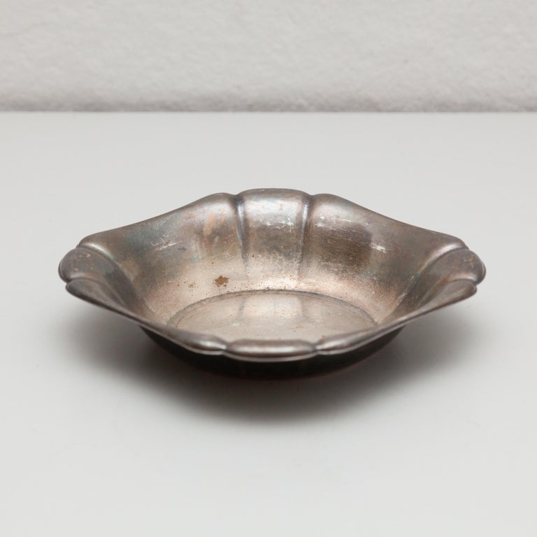 19th Century Spanish Traditional Metal Plate For Sale at 1stDibs
