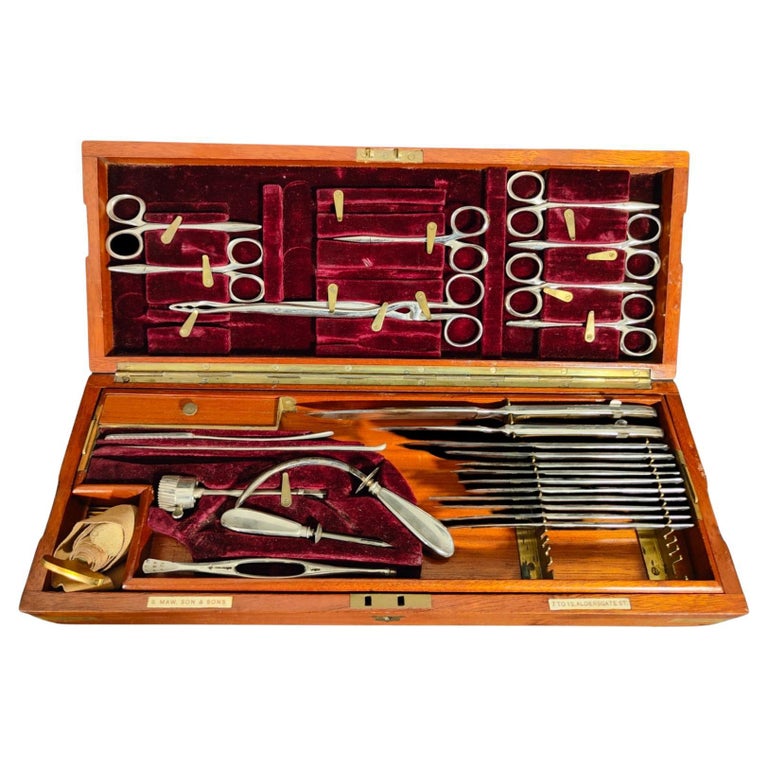 19th Century Surgery Box at 1stDibs