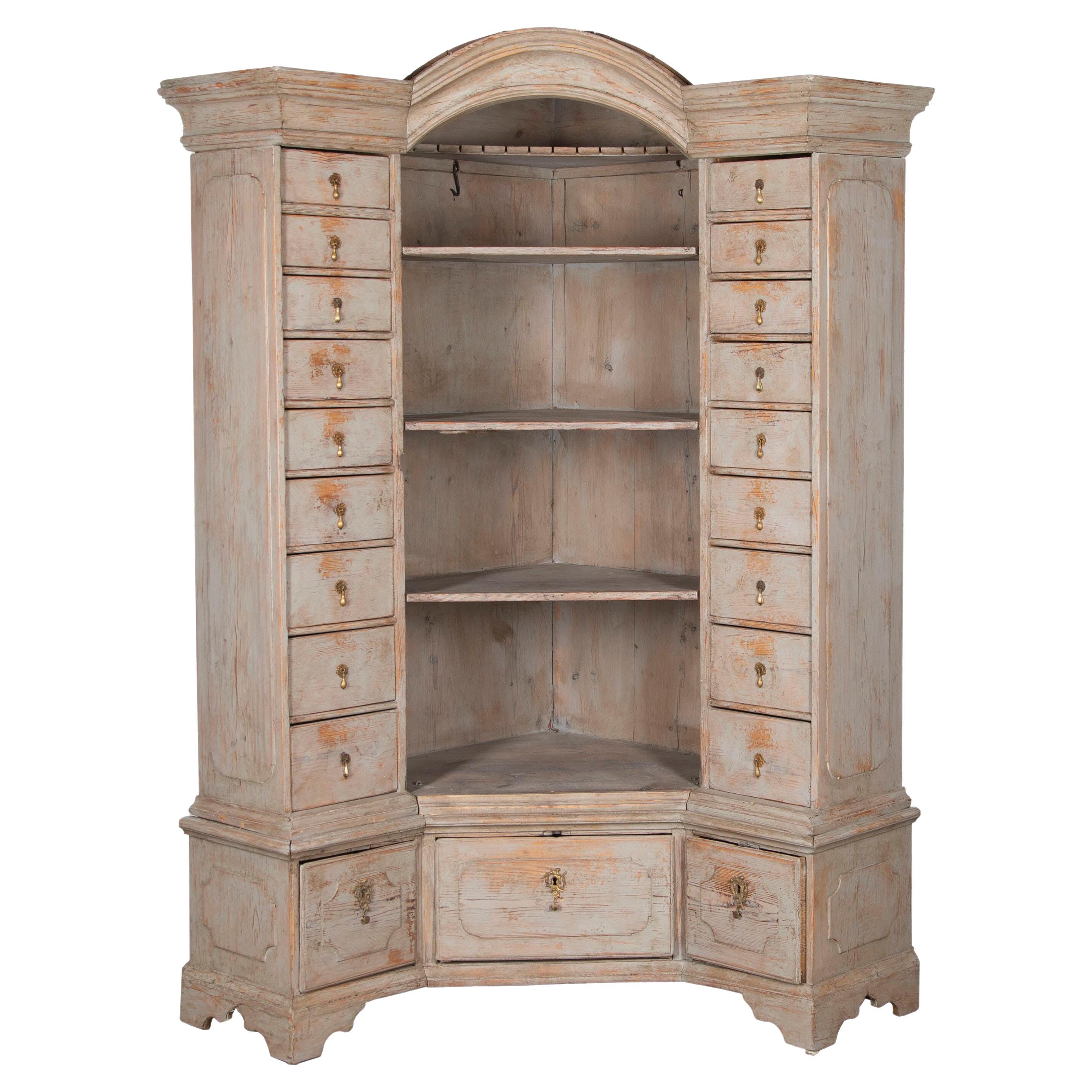 Antique 19th Century Corner Cabinet with Curved Glass For Sale at 1stDibs