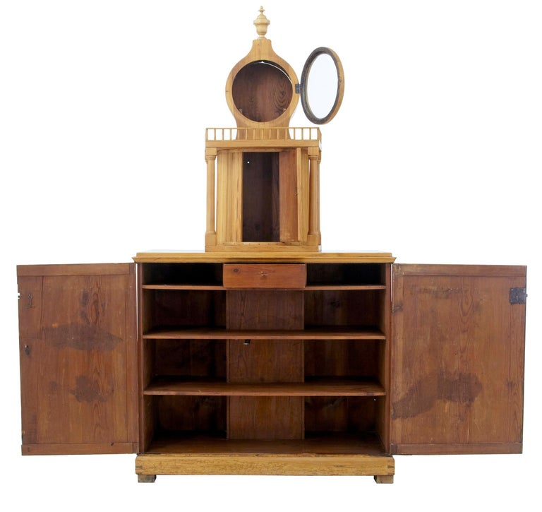 19th century Swedish pine kitchen cupboard For Sale at 1stDibs