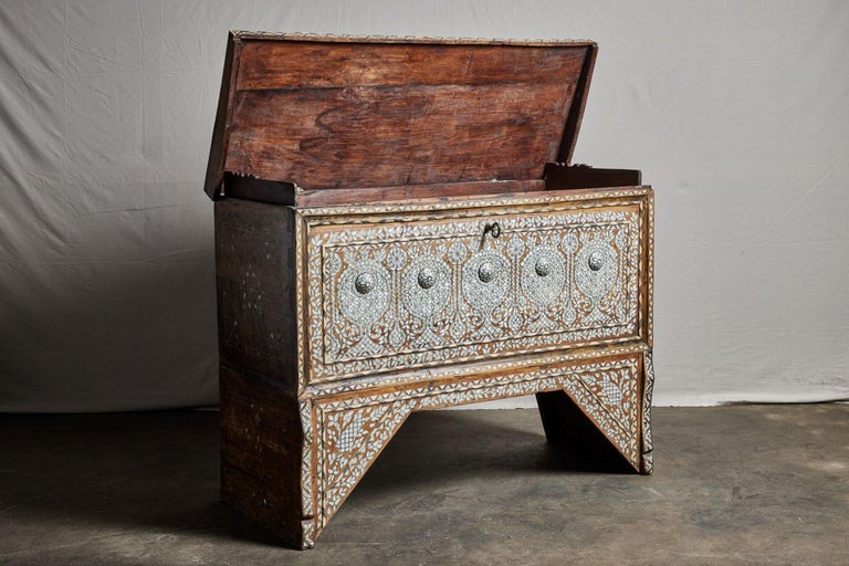 19th Century Syrian Inlaid Wedding Chest For Sale at 1stDibs
