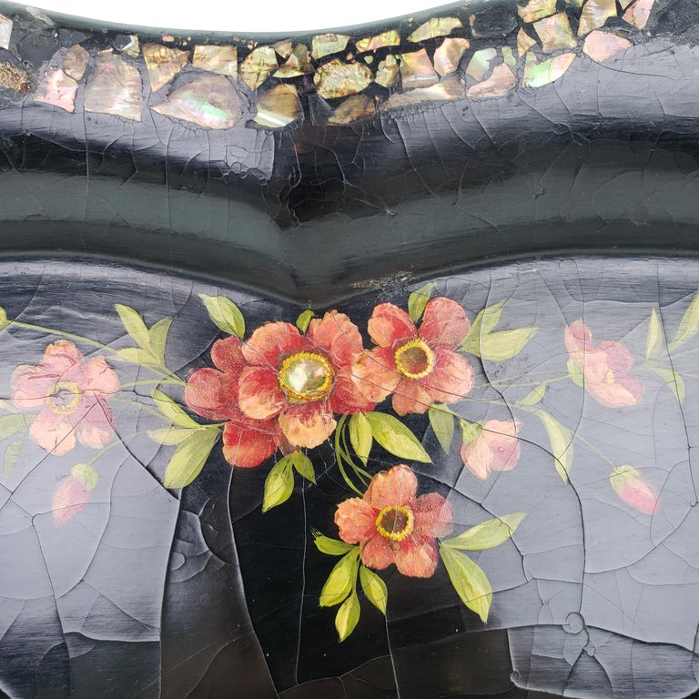 19th Century Tilt-Top Japanned Papier-Mache Table For Sale at 1stDibs