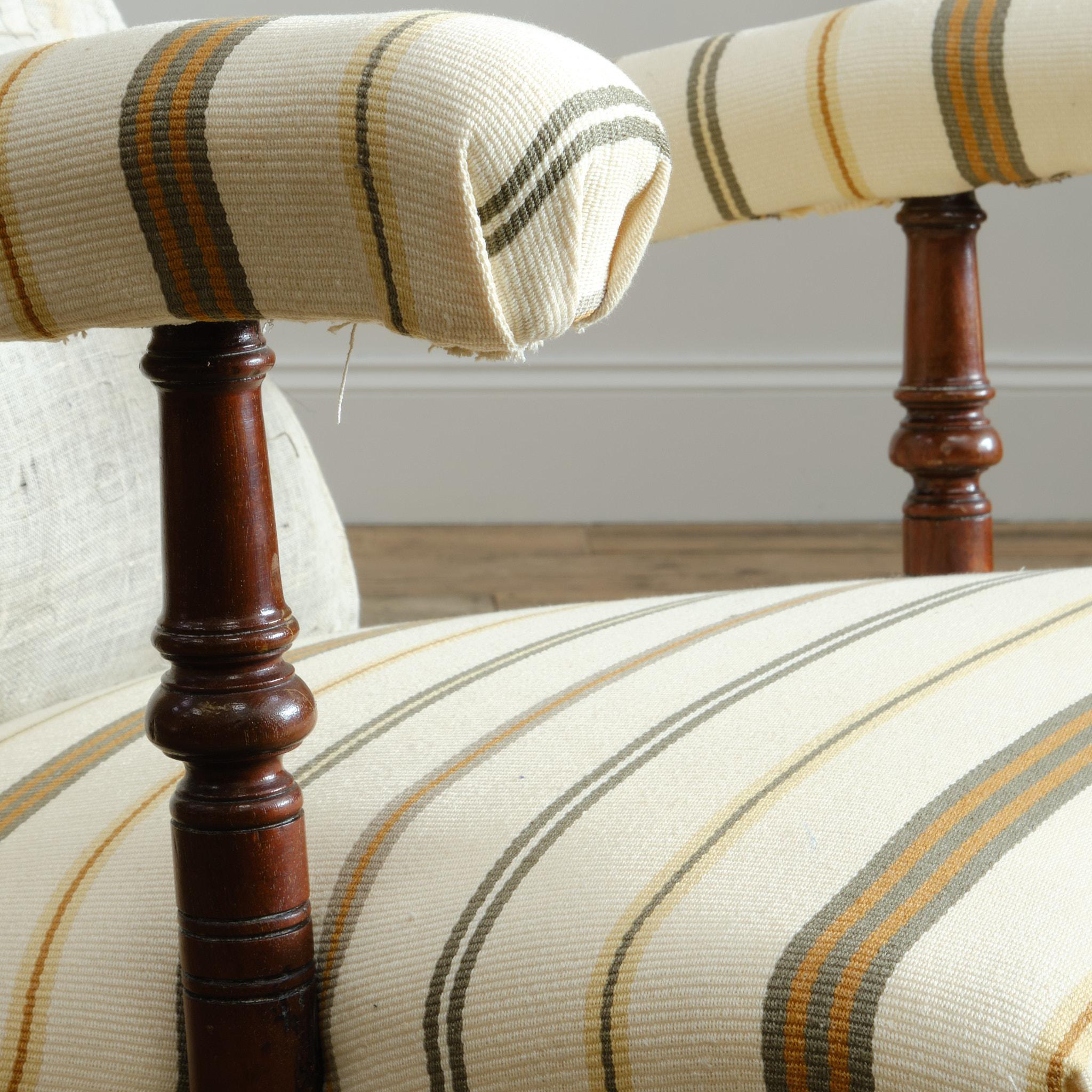 19th Century Trollop and Sons open armchair For Sale at 1stDibs