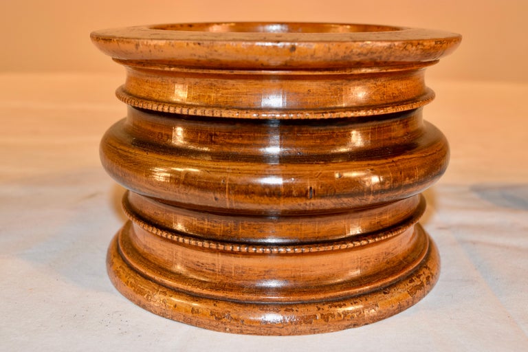 19th Century Turned Treen Jar For Sale at 1stDibs