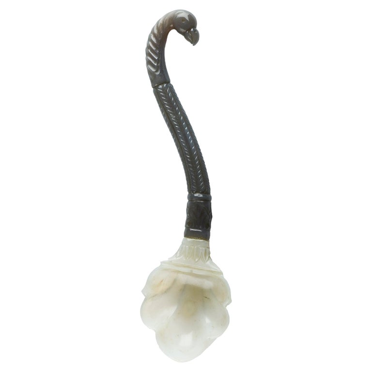 19th Century Two Coloured Jade Mughal Spoon For Sale at 1stDibs