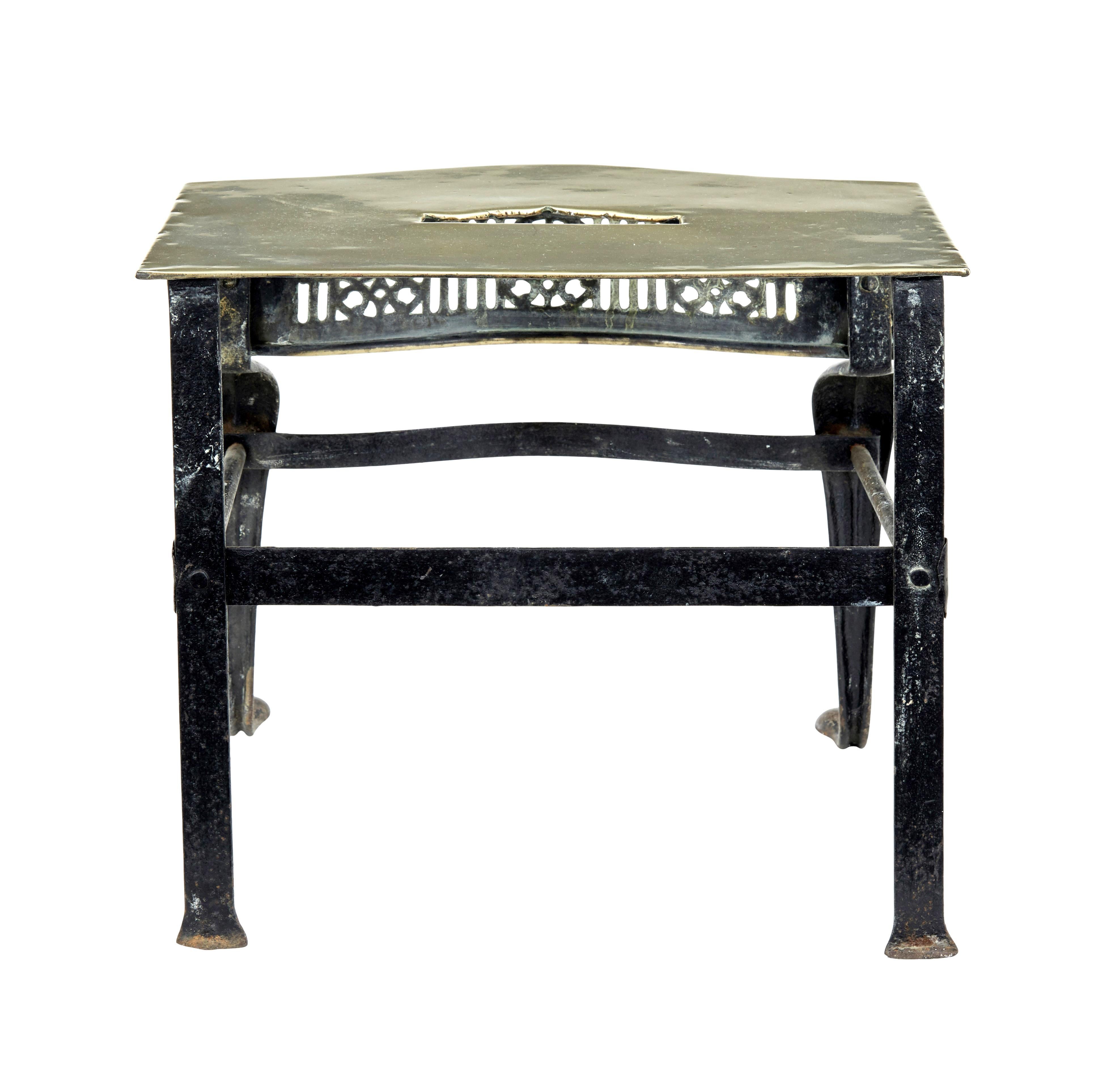 19th Century Victorian Brass and Iron Trivet Footman For Sale at 1stDibs