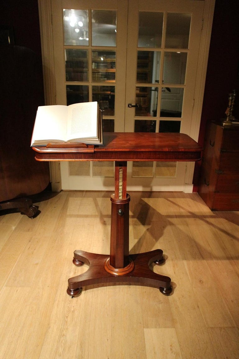 19th Century Victorian Mahogany Reading Table For Sale at 1stDibs