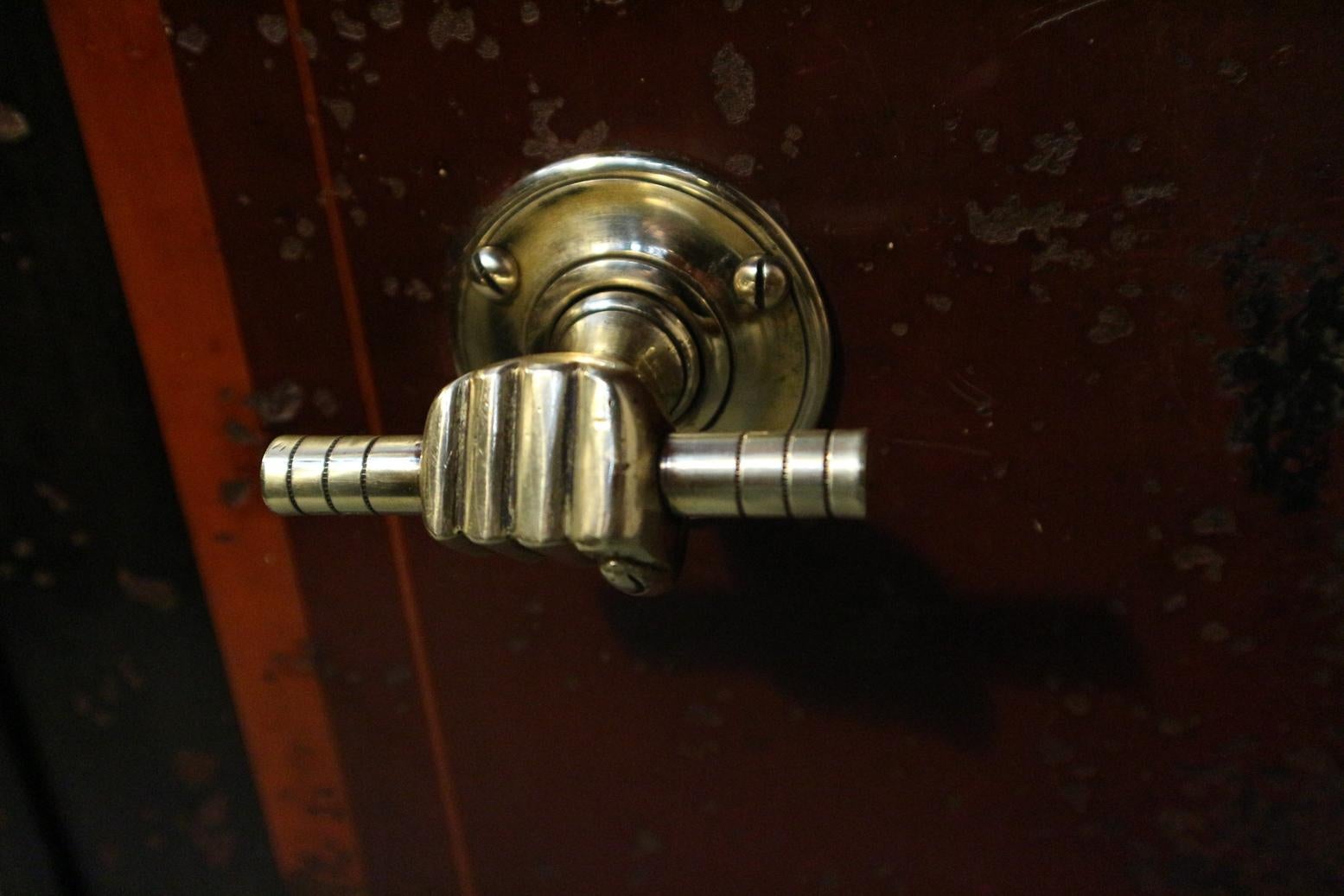 19th Century Victorian Safe at 1stDibs | victorian safes, milners 212 ...