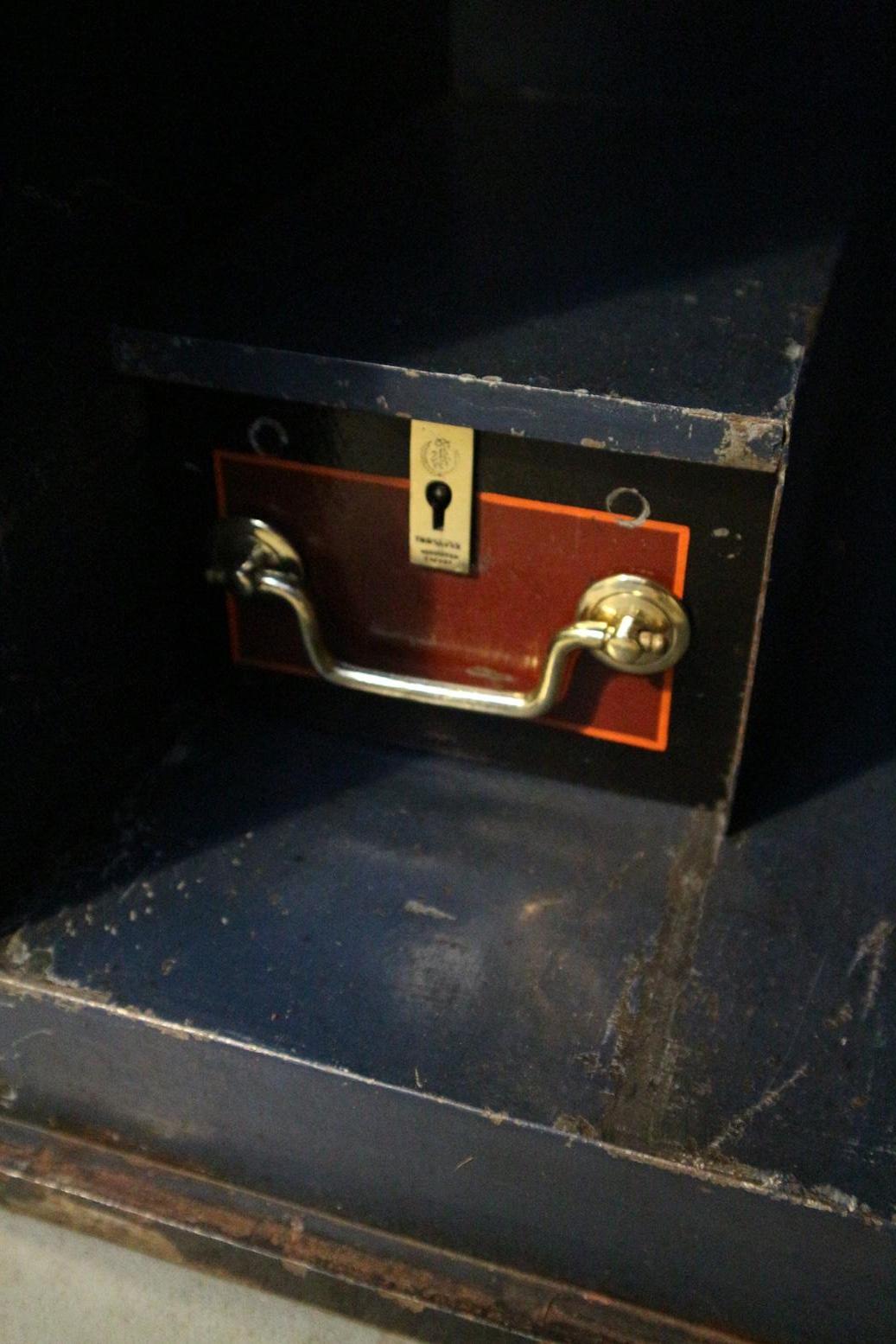 19th Century Victorian Safe at 1stDibs | victorian safes, milners 212 ...