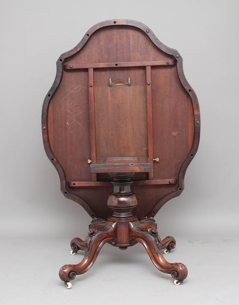 19th Century Victorian Walnut Loo / Breakfast Table at 1stDibs | loo ...