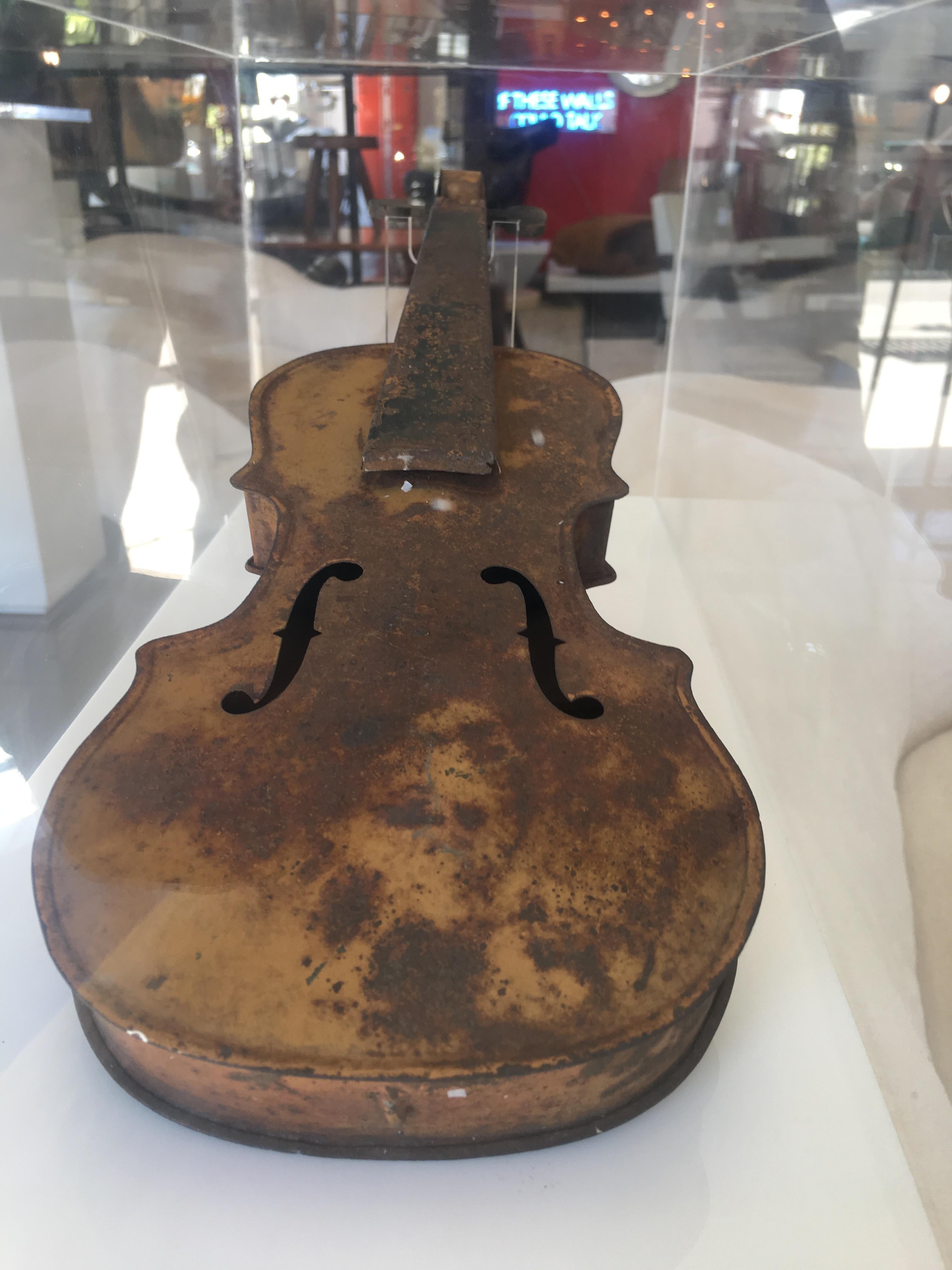 19th Century Vintage Violin For Sale at 1stDibs