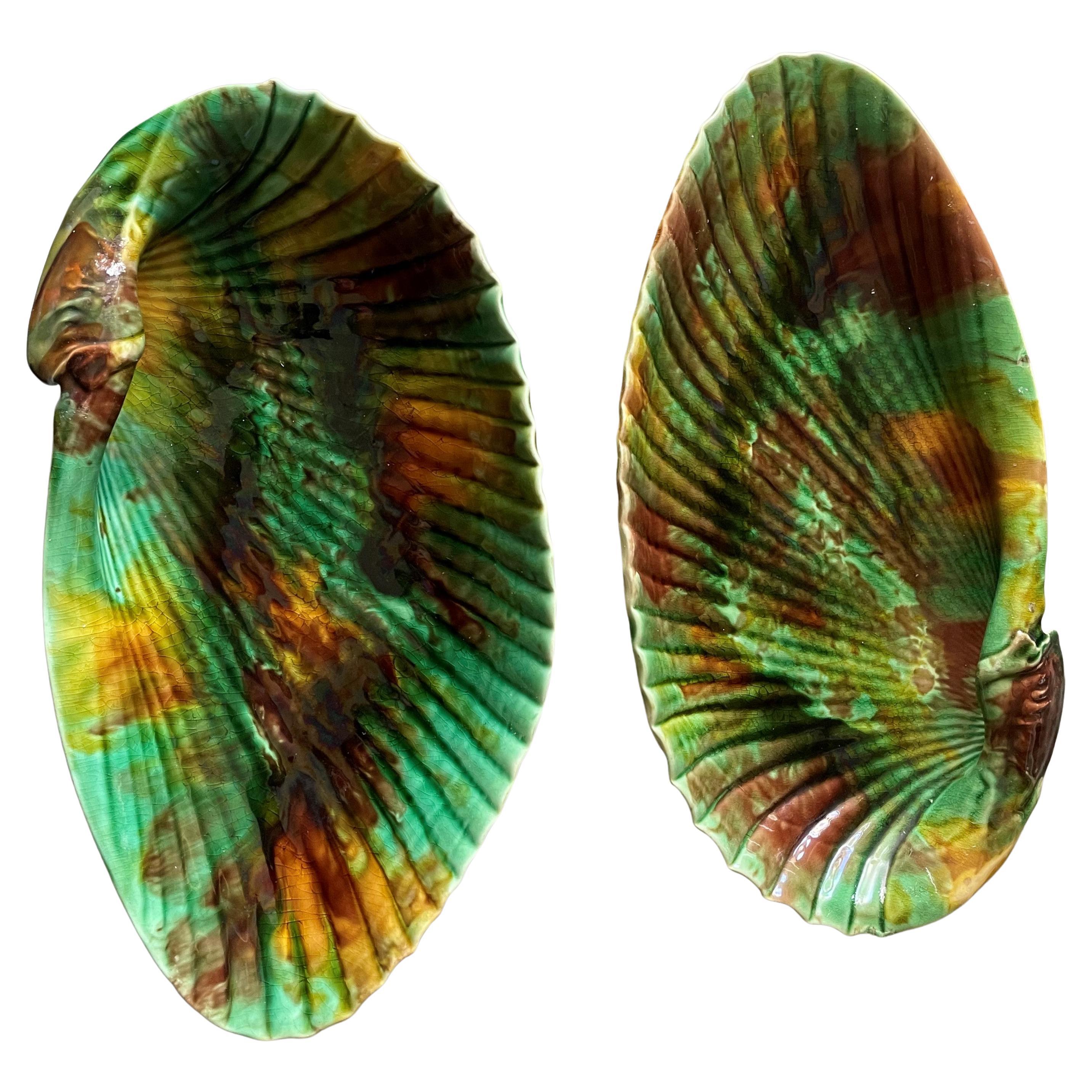 19th Century Wedgewood Majolica Twin Pair, Large Naturalistic Shell ...