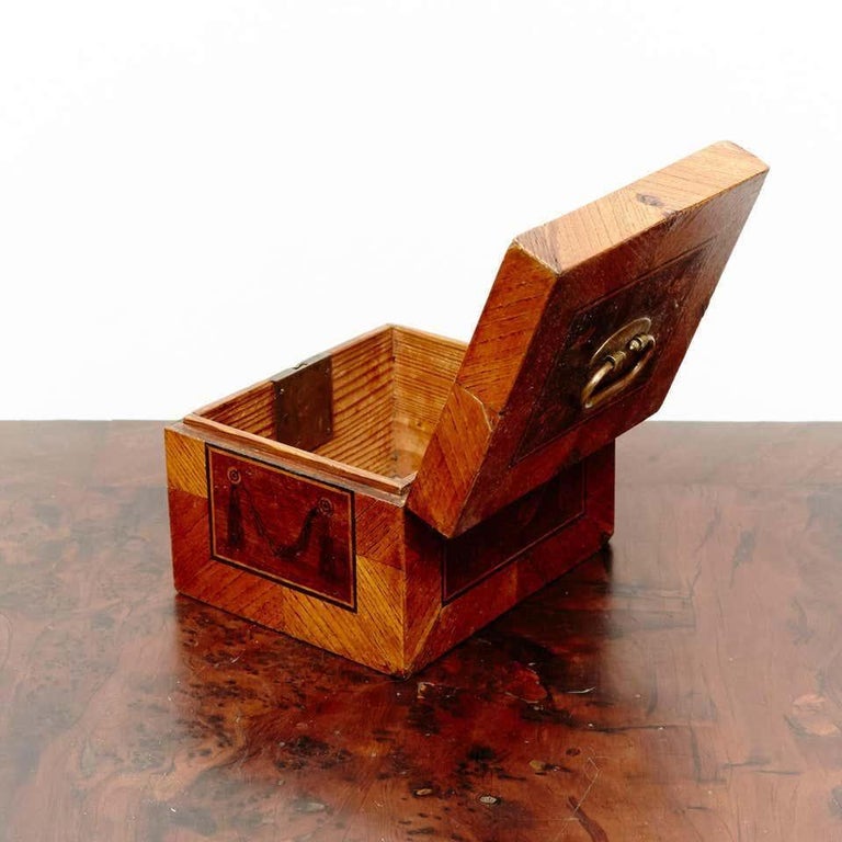 19th Century Wood Italian Box For Sale at 1stDibs