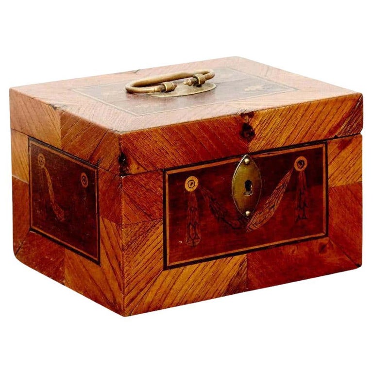 19th Century Wood Italian Box For Sale at 1stDibs
