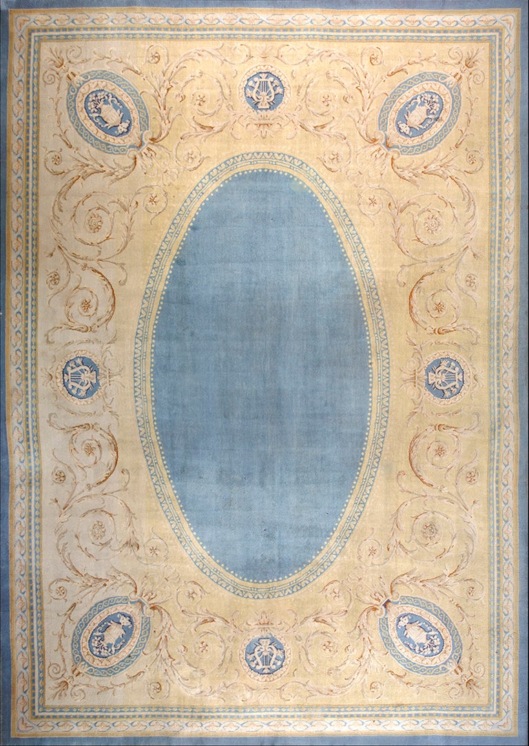 19th French Neoclassical Savonnerie Carpet For Sale at 1stDibs