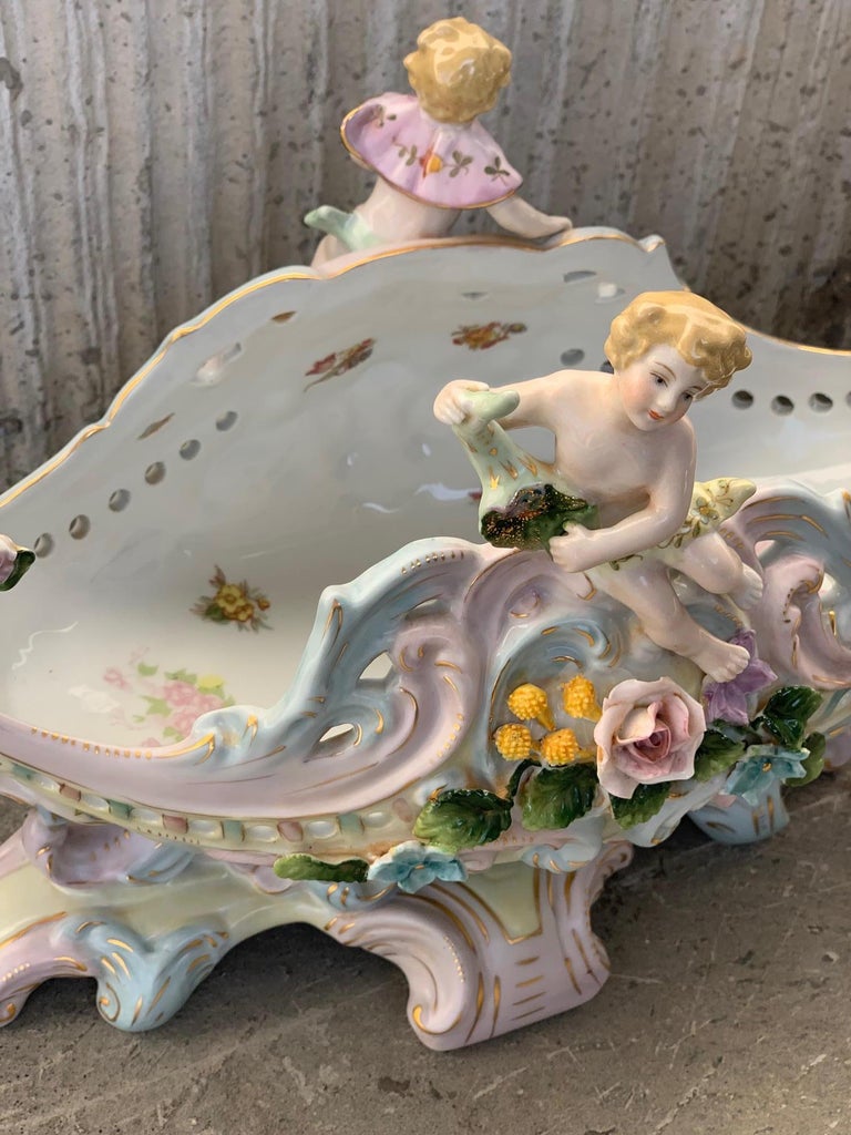 Rococó Porcelain Figural Cherub Jardinière or Centerpiece Bowl by ...
