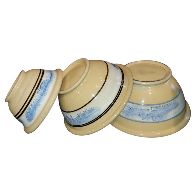 19Thc Collection of Three Mocha Yellow Ware Bowls For Sale at 1stDibs