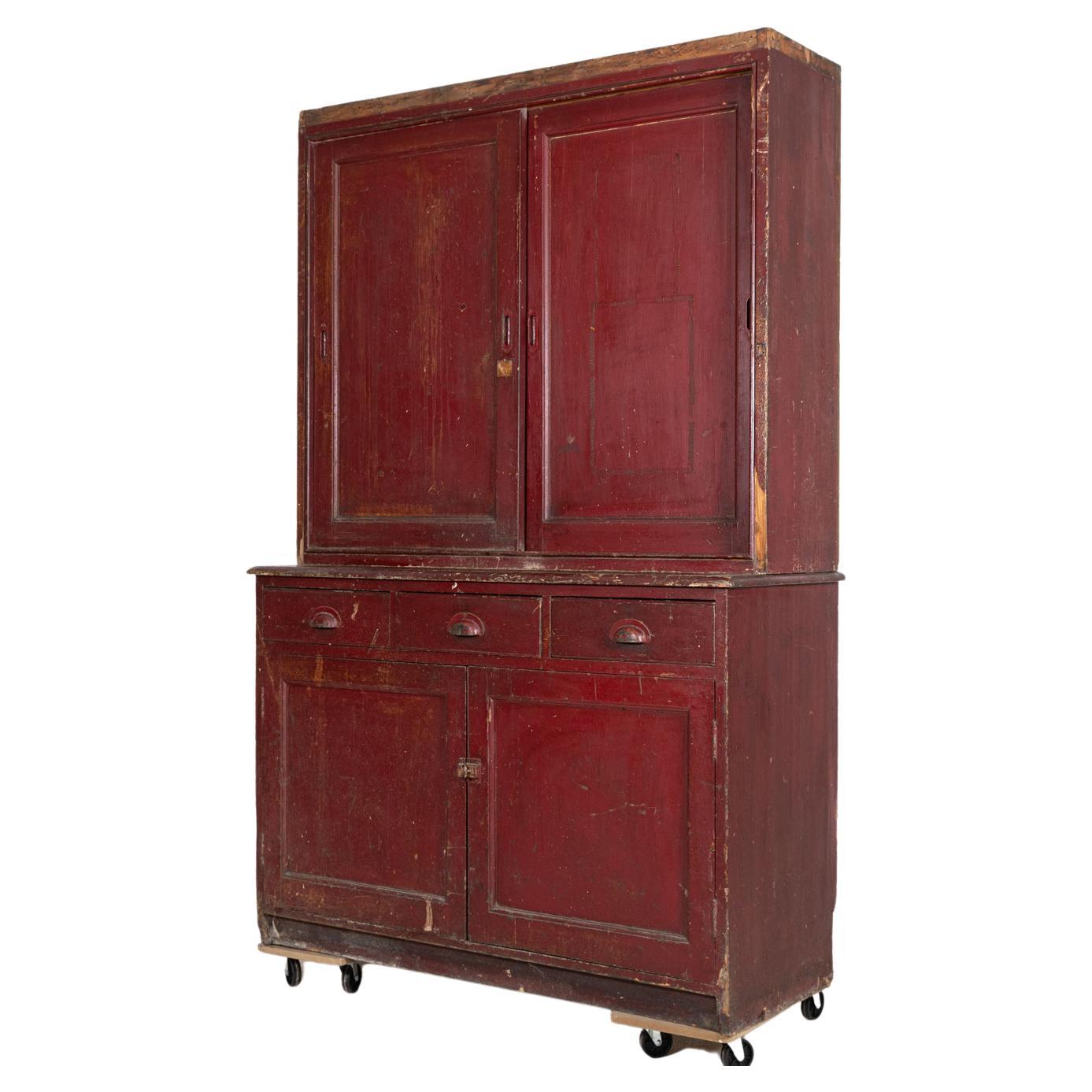 English 19th Century Painted Cupboard For Sale at 1stDibs
